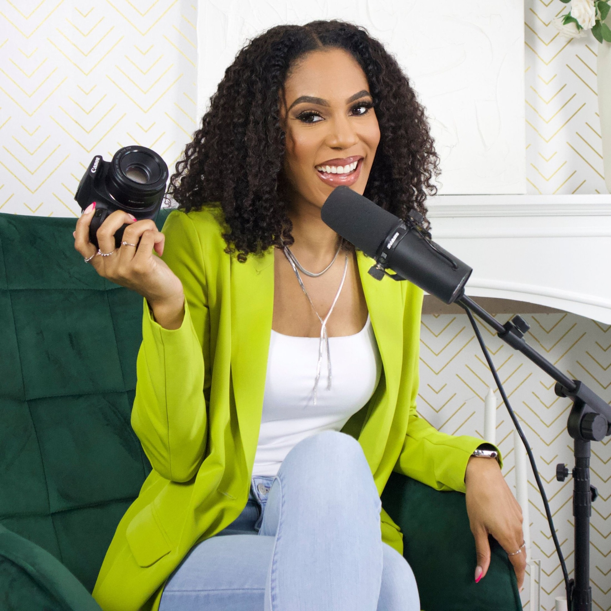 Brandfetch | FAITH and FAME TV Logos & Brand Assets