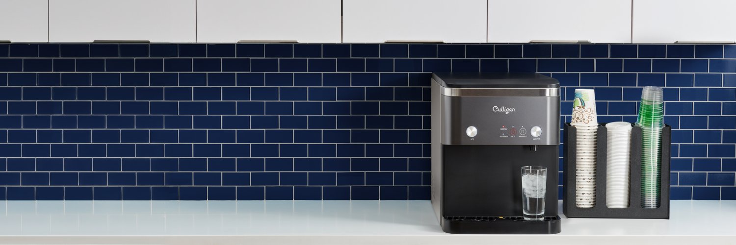 Vero Water Logo & Brand Assets (SVG, PNG and vector) - Brandfetch