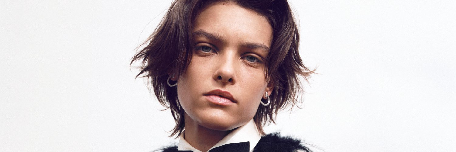 RUSSH Magazine Logo & Brand Assets (SVG, PNG and vector) - Brandfetch