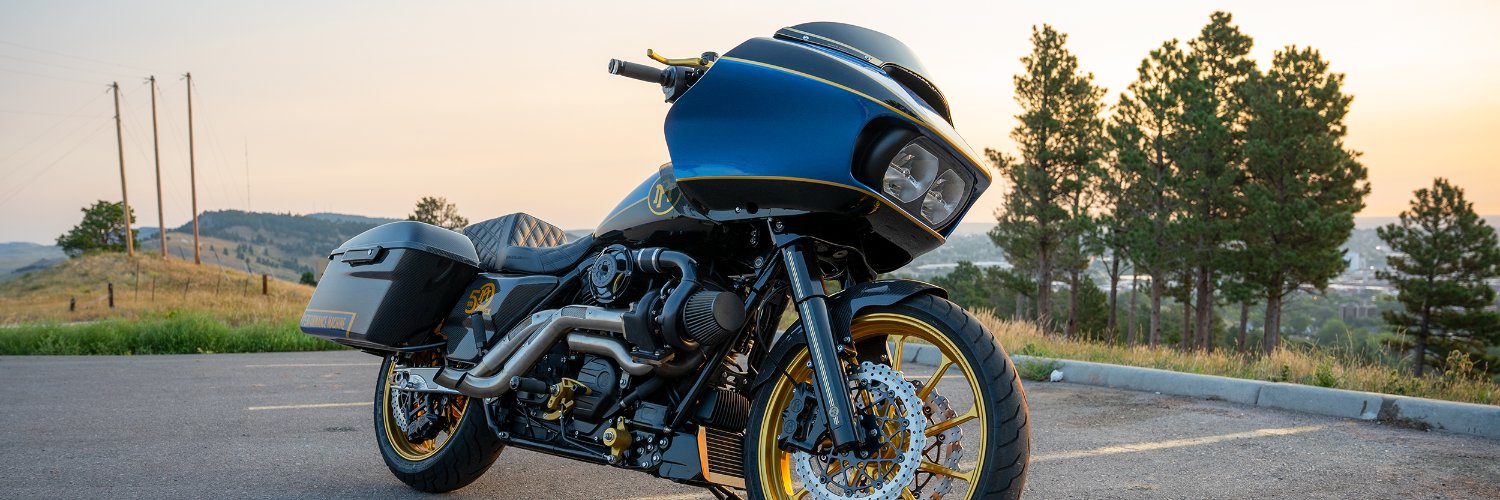 Brandfetch | Performance Machine Logos & Brand Assets