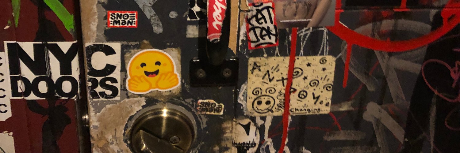 Hugging Face Logo & Brand Assets (SVG, PNG and vector) - Brandfetch