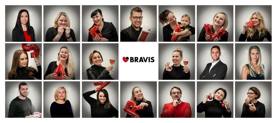 Brandfetch | BRAVIS REALITY Logos & Brand Assets