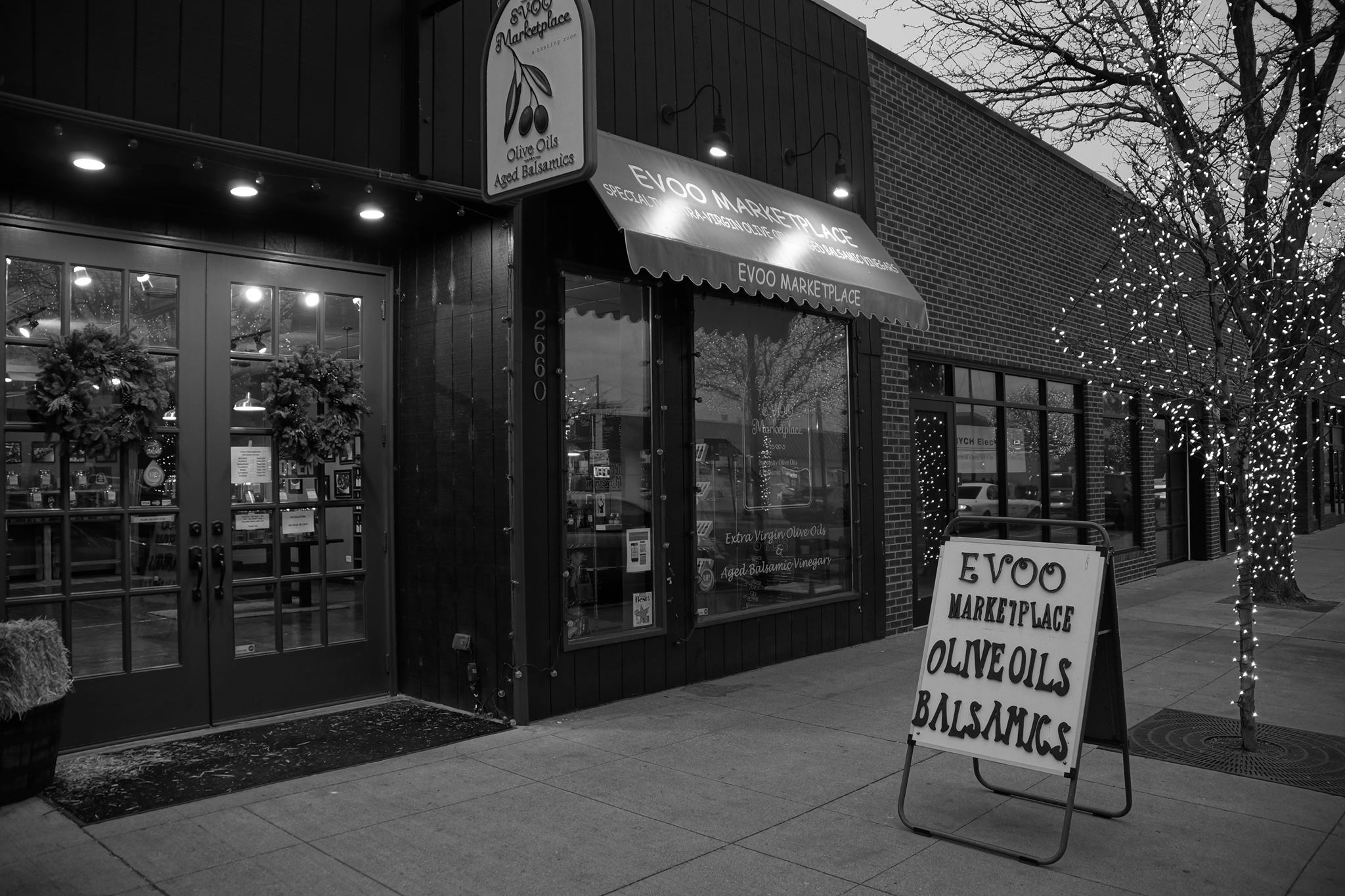 Brandfetch | EVOO Marketplace Logos & Brand Assets