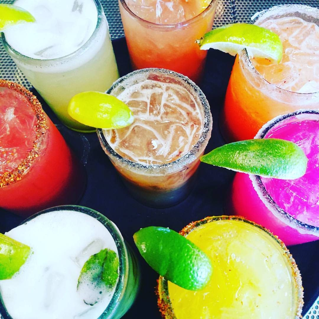 Brandfetch | Reforma Logos & Brand Assets