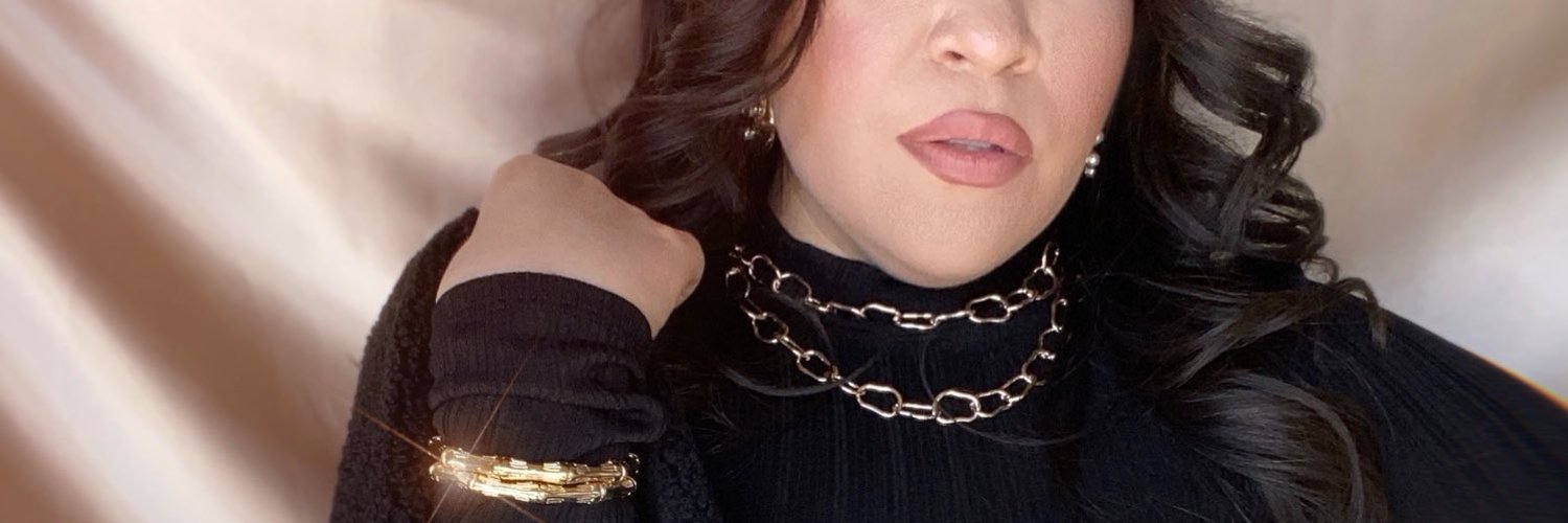 Brandfetch | Vanity Queen Collection Logos & Brand Assets