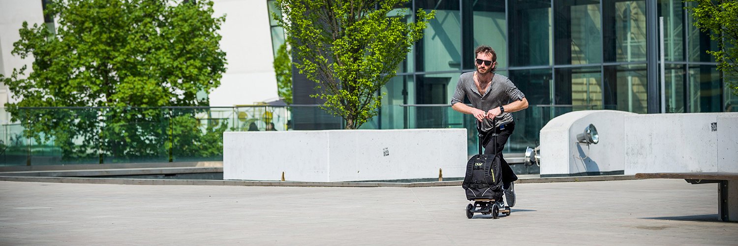 Brandfetch | Olaf Scooter Logos & Brand Assets